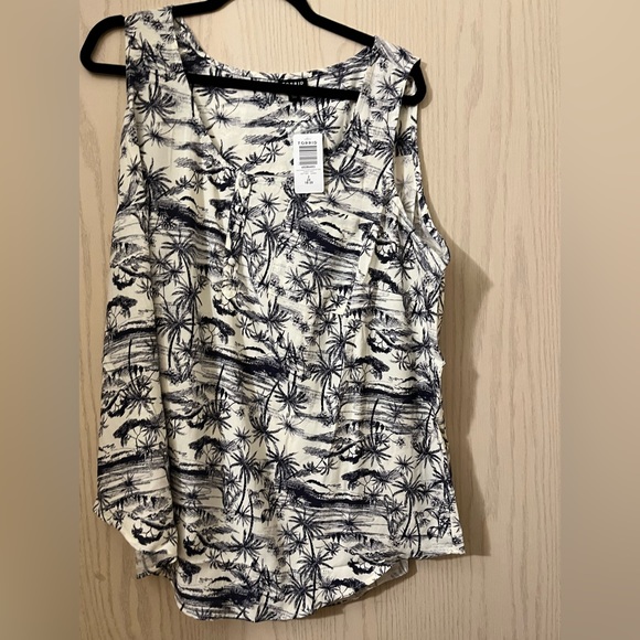 torrid | Tops | Torrid Tank | Poshmark